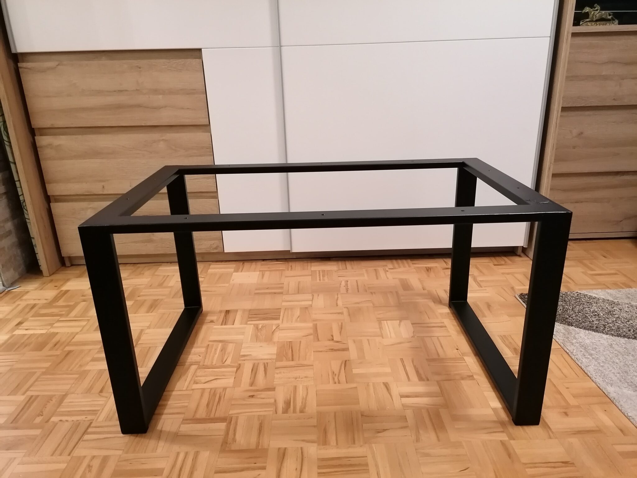 STELAŻ METALOWY POD STOLIK/ BIURKO KONSTRUKCJA – DECOCZAR